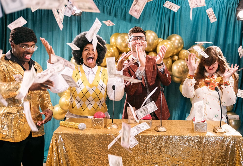 What Is a Scam? Learn the Definition & How to Spot Scamming